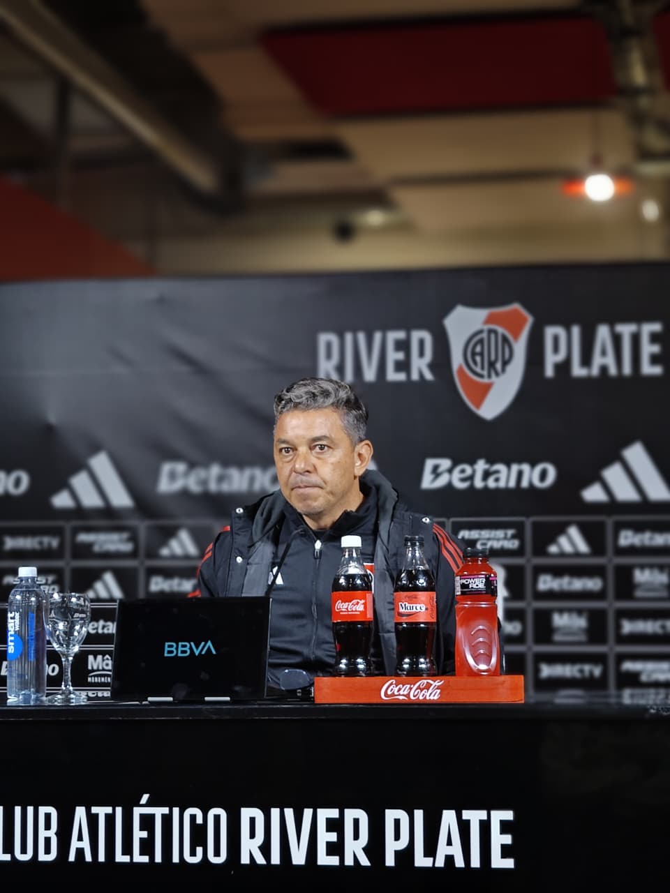 “Te leo tu pensamiento y sé por dónde va” Gallardo respondió contundente sobre el juego ofensivo ...